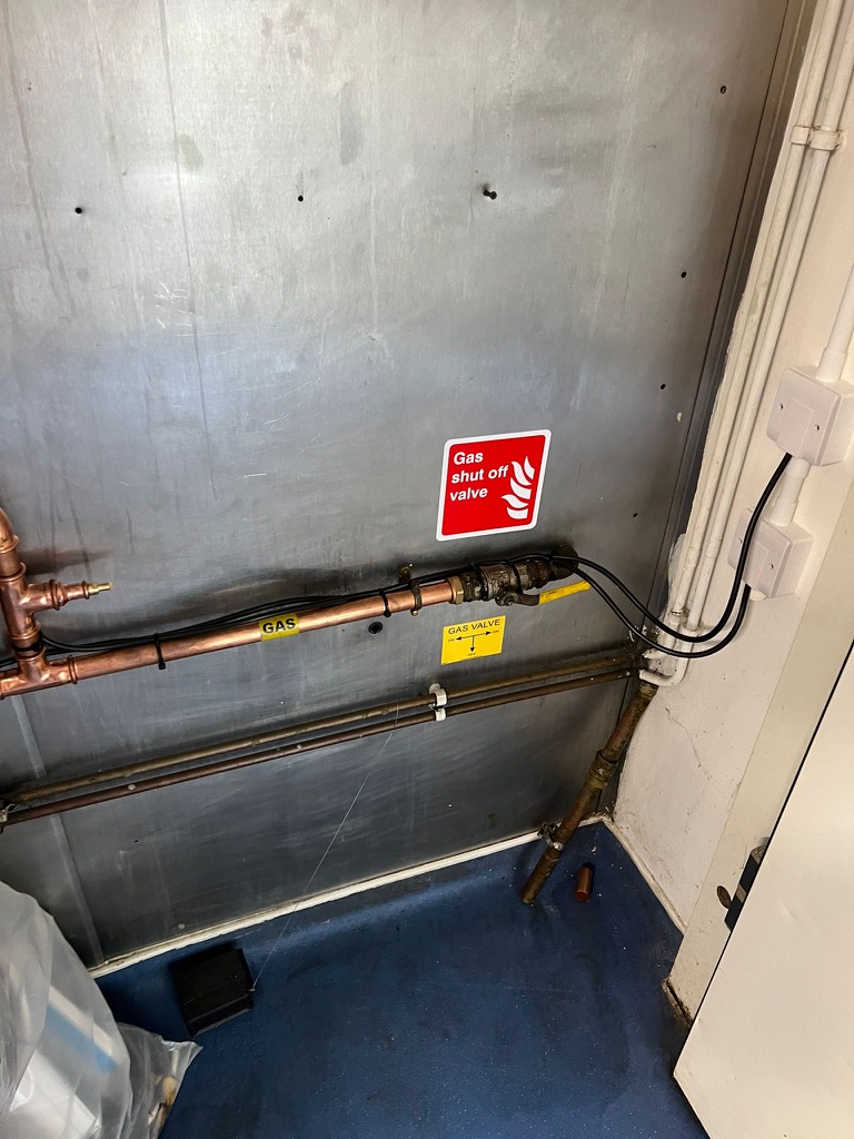 Commercial Extractor Installation